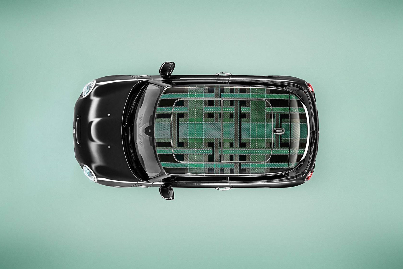 Stromae et son label Mosaert collaborent avec MINI