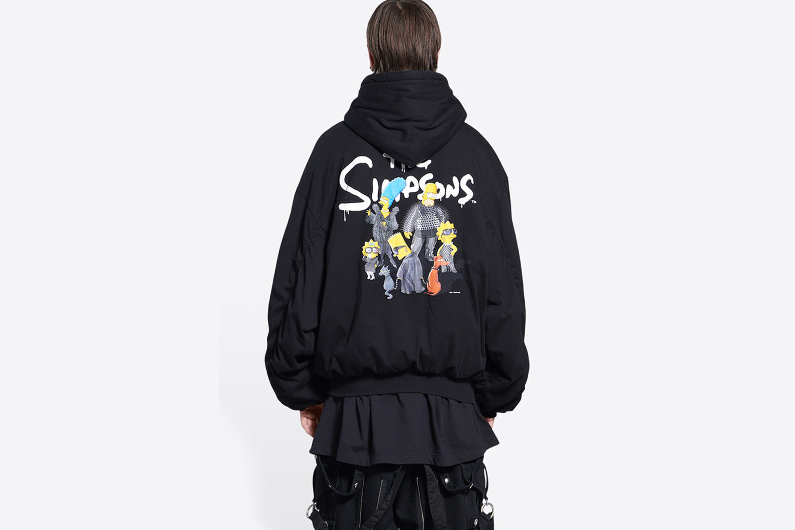 Balenciaga sort sa collection dédiée aux Simpsons