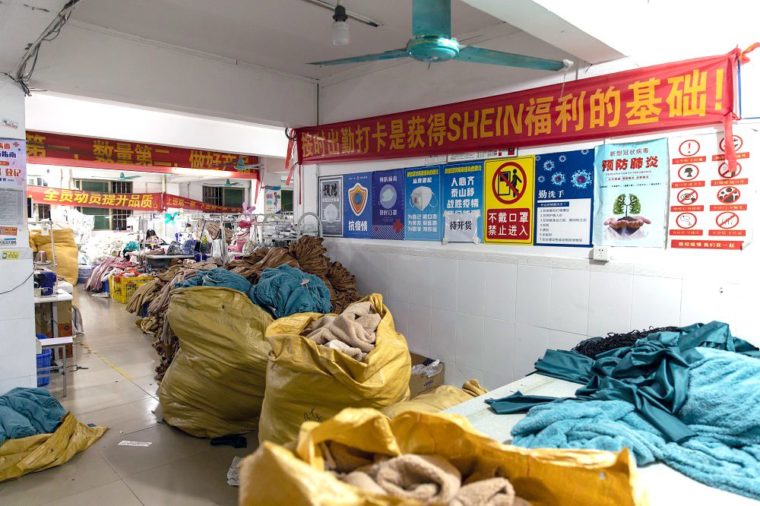 SHEIN : Un récent rapport accable le géant de la fast fashion